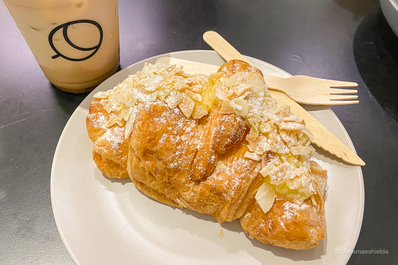 MOON CAFE: Minimalist Korean-inspired Café in Angeles City, Pampanga ...